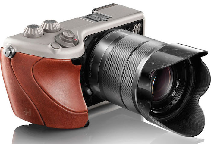 Hasselblad Lunar and Stellar Cameras at “Reasonable” Prices for Black ...