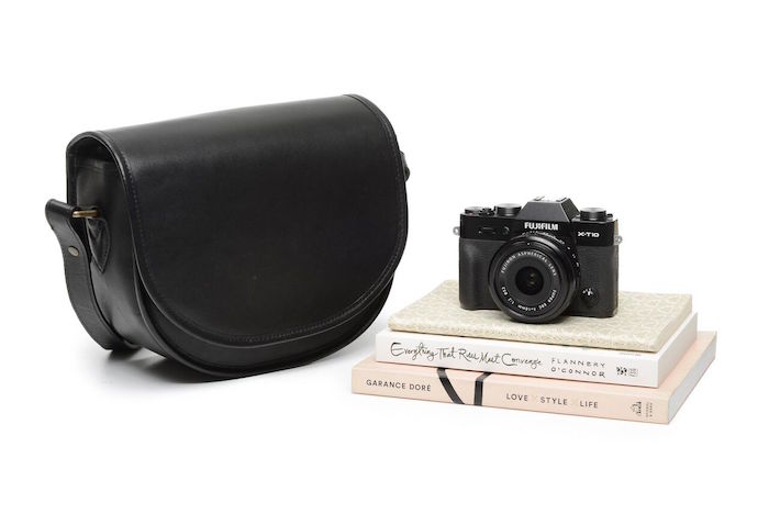 ONA Bags’ Savannah is a New Summer Bag for Your Camera